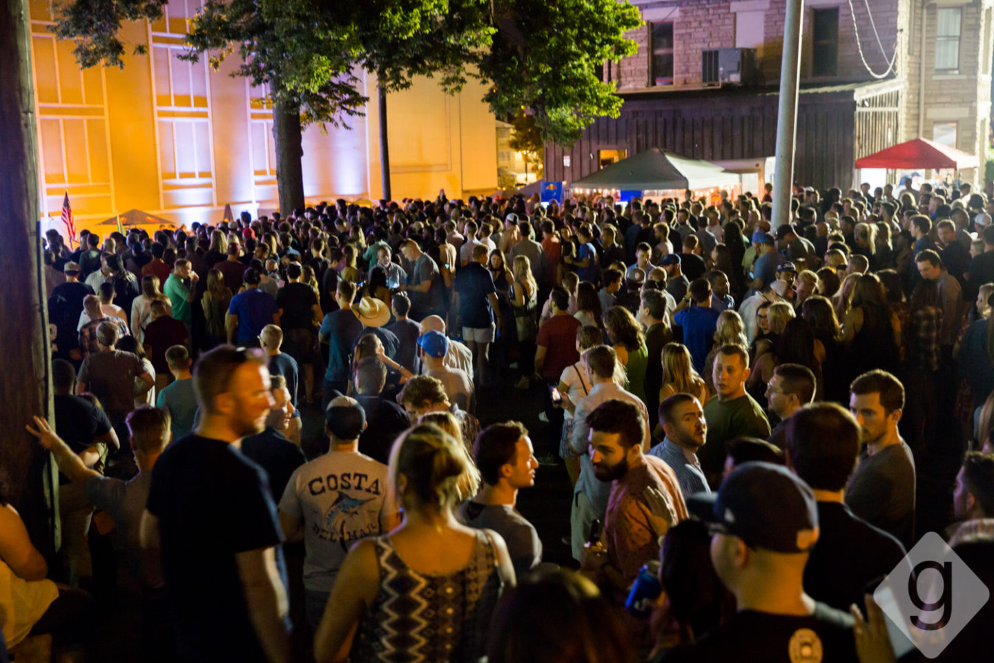 Tin Roof Tailgate: College Football Block Party | Nashville Guru