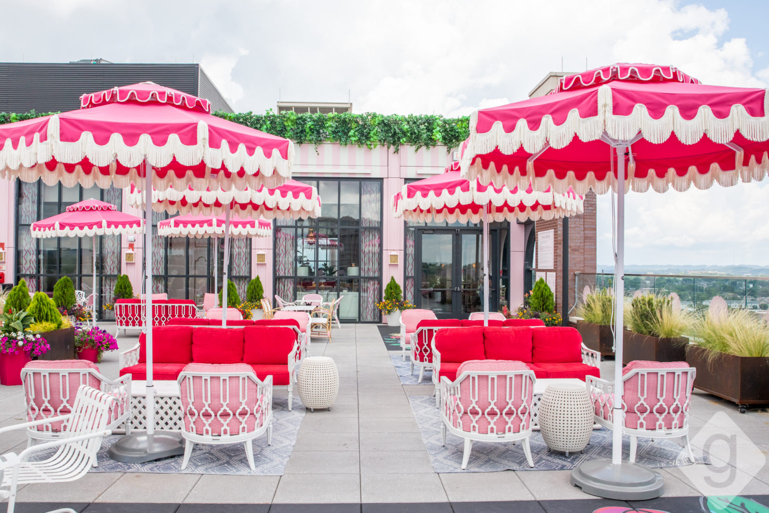 A Look Inside: White Limozeen | Nashville Guru