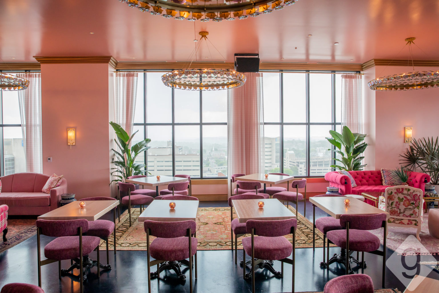 A Look Inside: White Limozeen | Nashville Guru