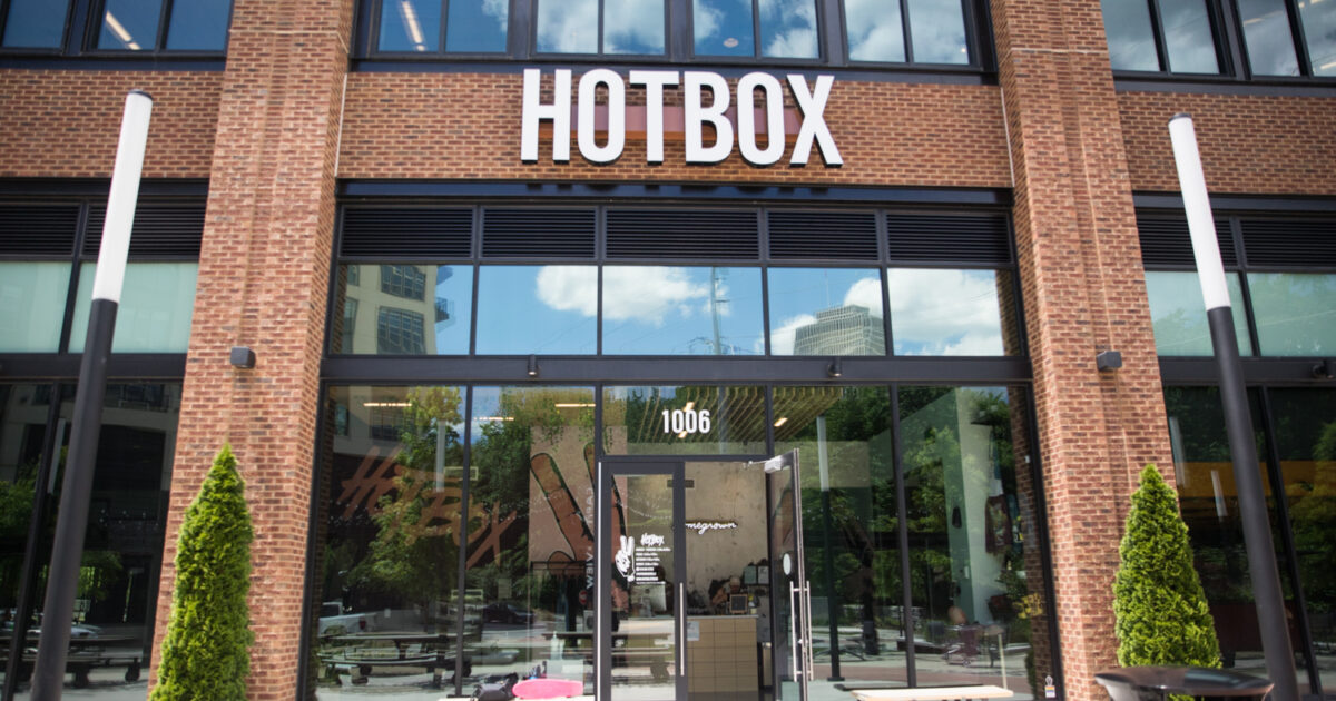 HOTBOX | Nashville Guru