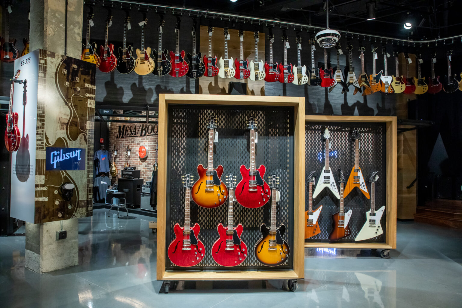 Gibson Garage | Nashville Guru