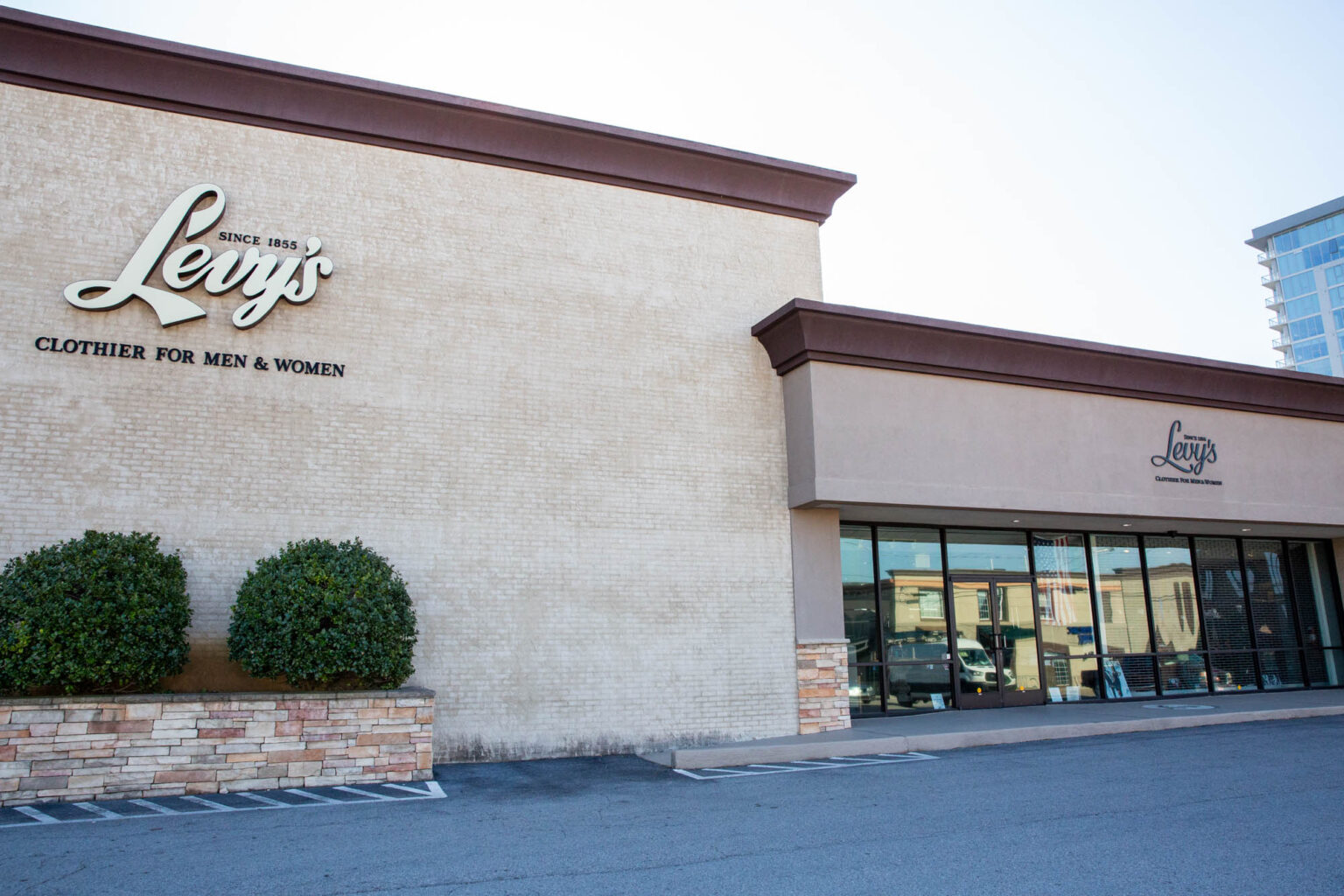 Levy's | Nashville Guru