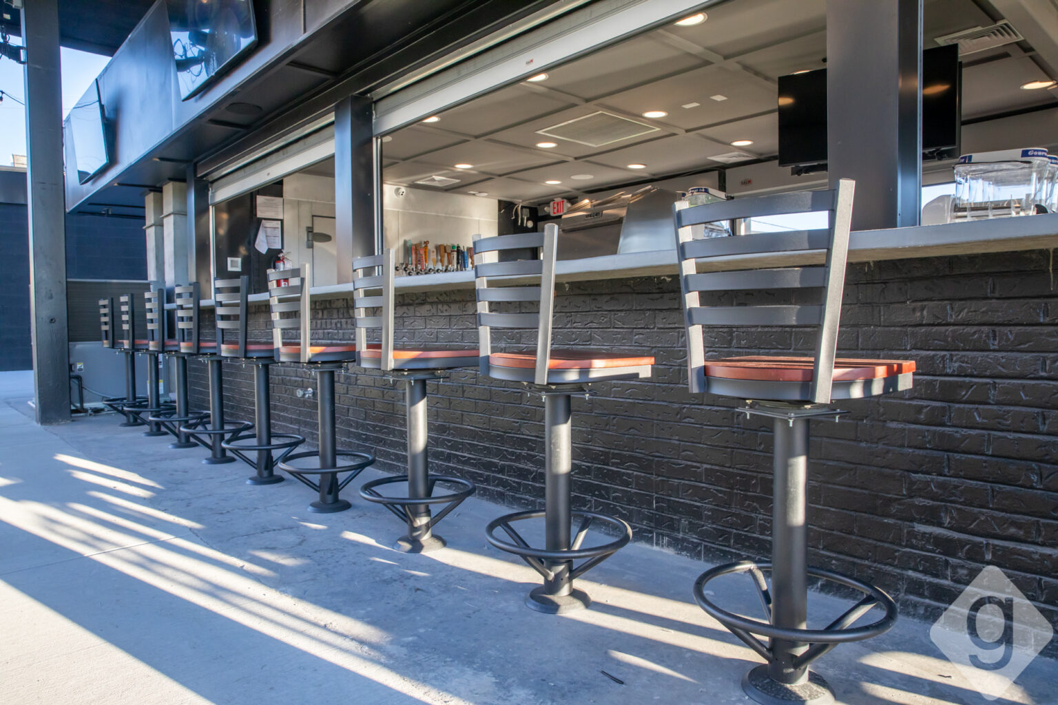 A Look Inside: Bringle's Smoking Oasis | Nashville Guru