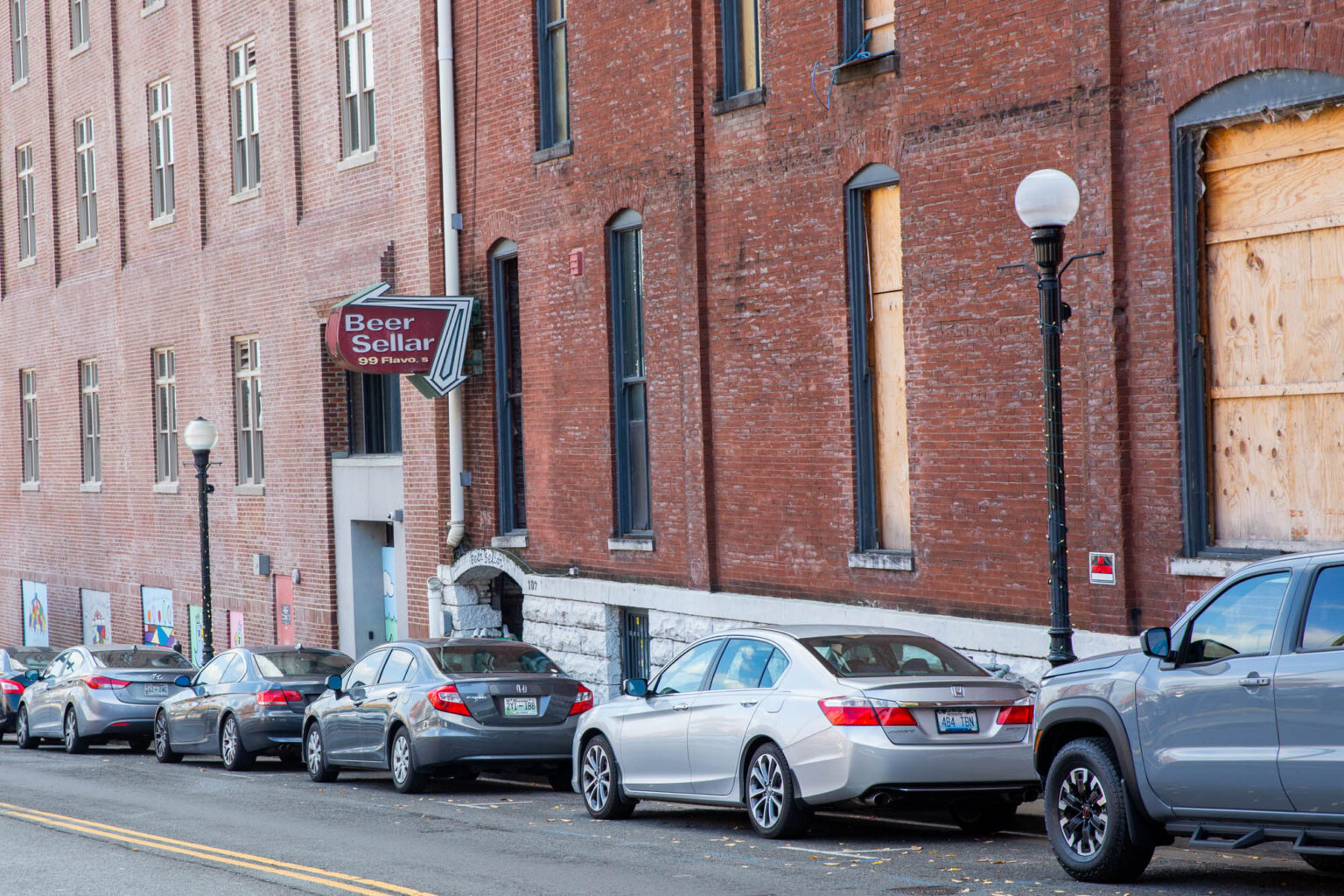 Beer Sellar | Nashville Guru