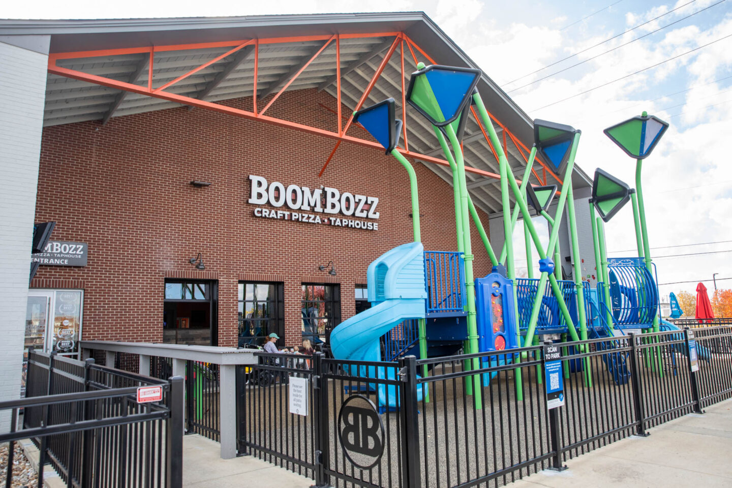 BoomBozz Craft Pizza & Taphouse | Nashville Guru