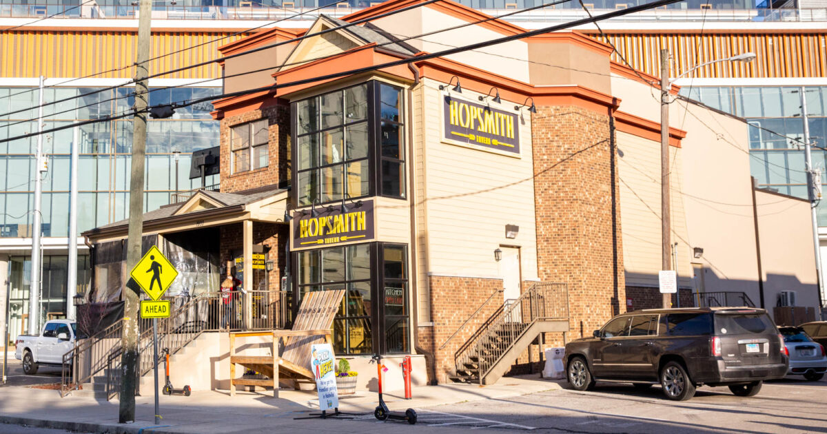 Hopsmith Tavern | Nashville Guru