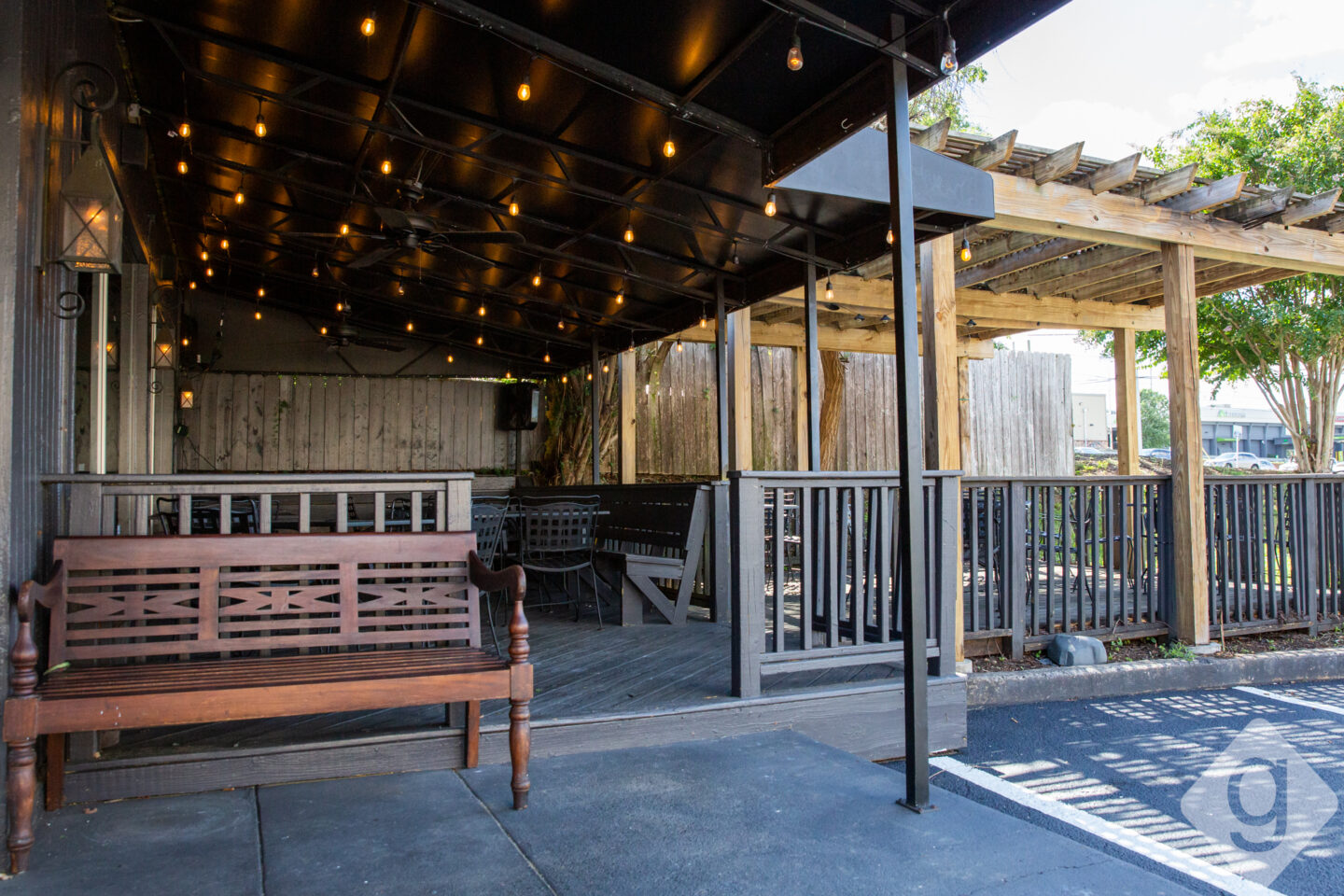 Common Ground Bar & Eatery (Berry Hill) | Nashville Guru