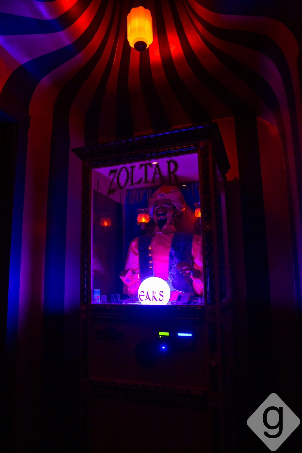 A Look Inside: Tiger Bar | Nashville Guru