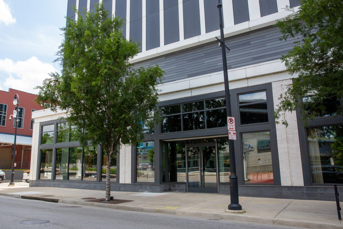 Experience Zuzu | Nashville Guru