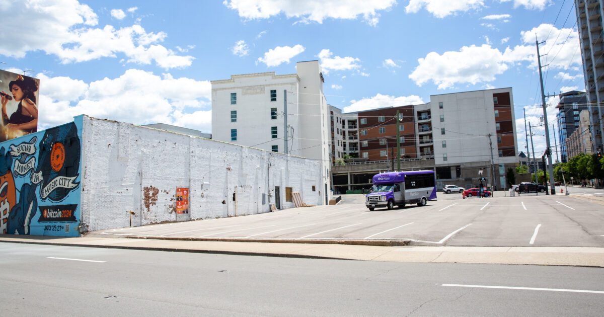 One Garage | Nashville Guru