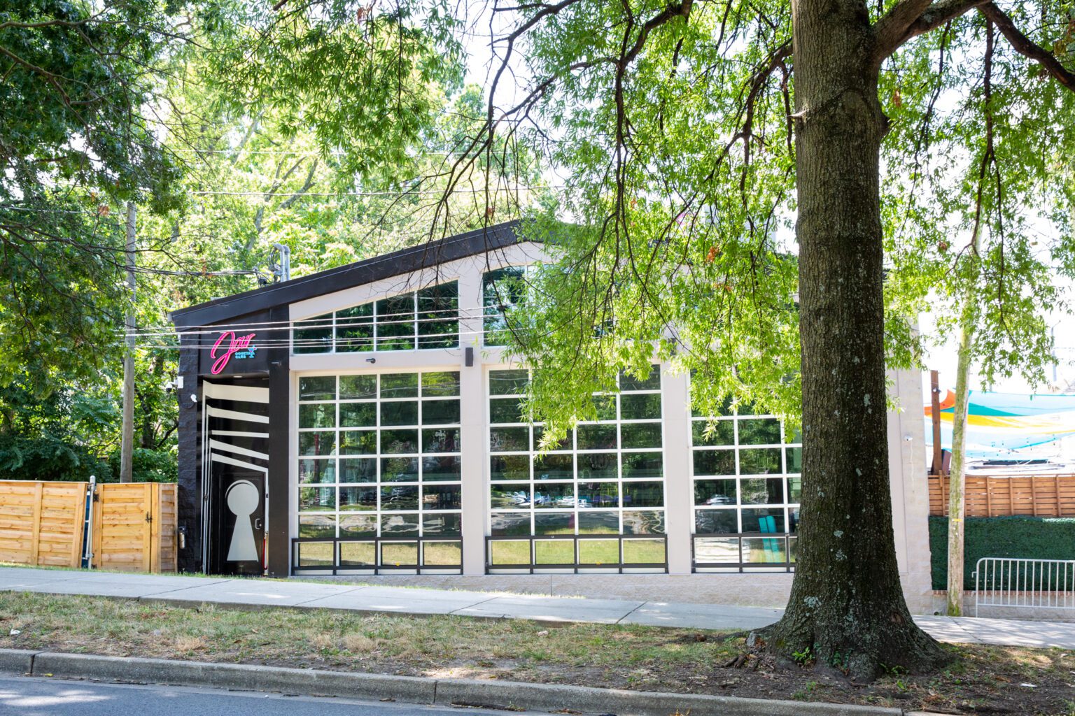 Jar10 | Nashville Guru