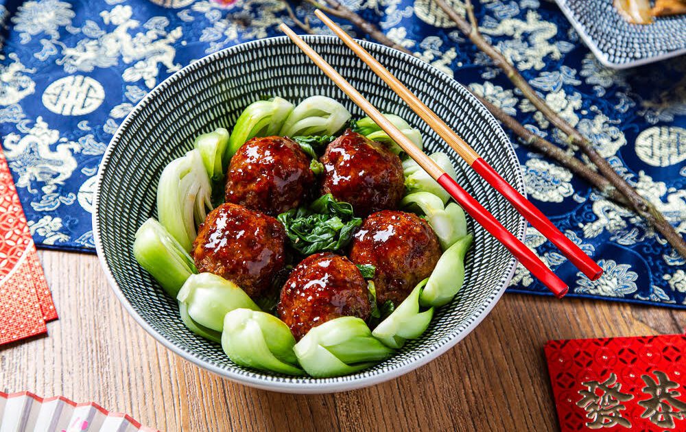 Live Lion Dance at Sunda New Asian | Nashville Guru