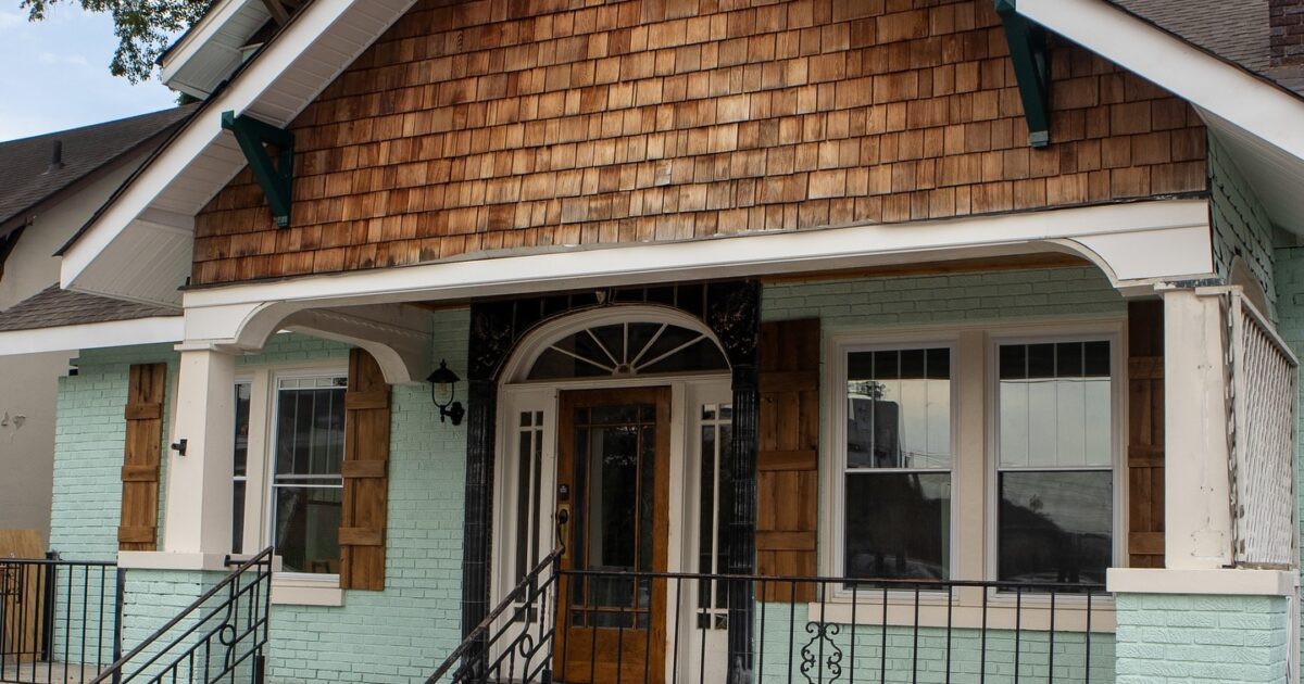 Connie’s | Nashville Guru