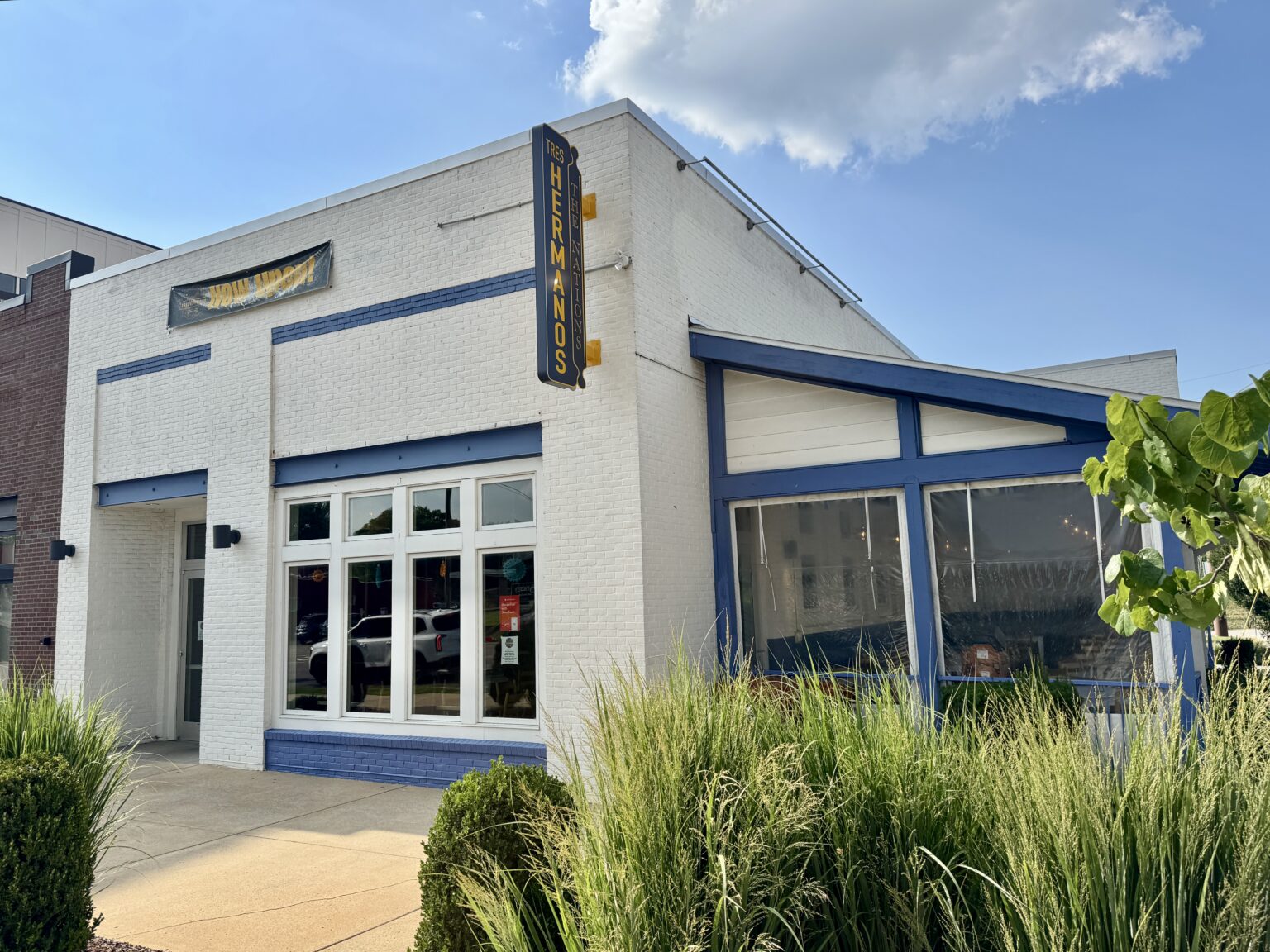 Tres Hermanos | Nashville Guru