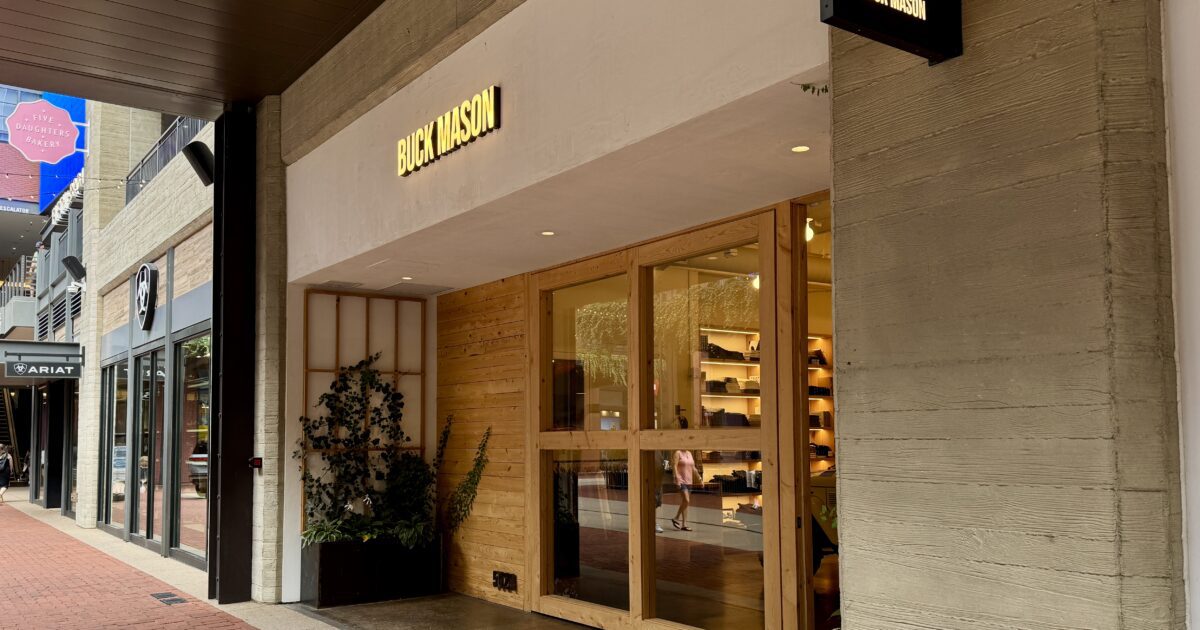 Buck Mason (Downtown) | Nashville Guru