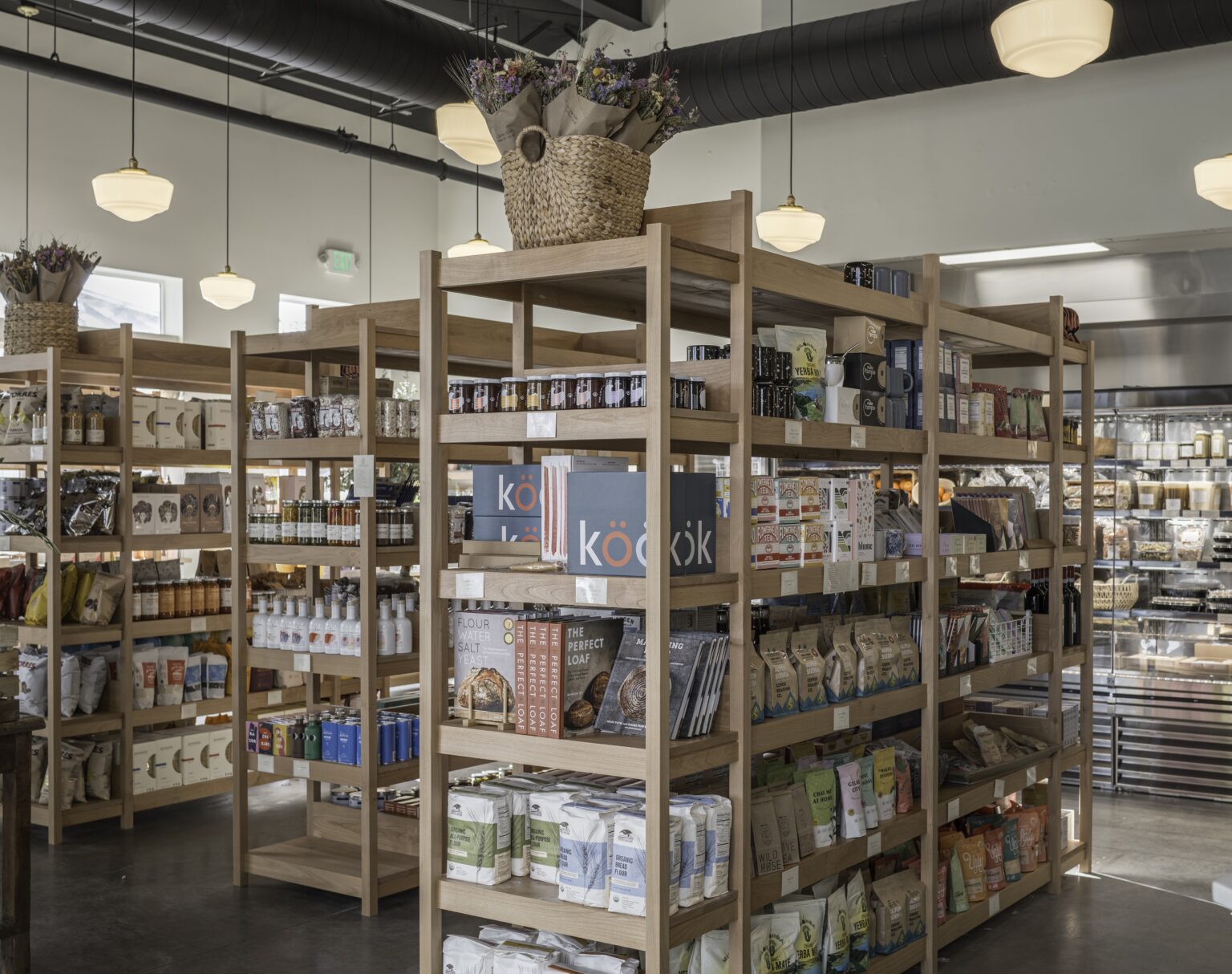 Perenn Grocery | Nashville Guru